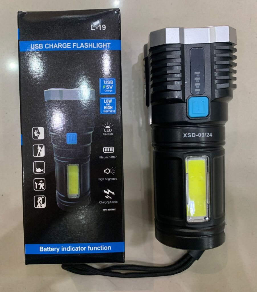 Lanterna Tatica Led 4 Núcleos Recarregável L-19 – WZH Eletronico